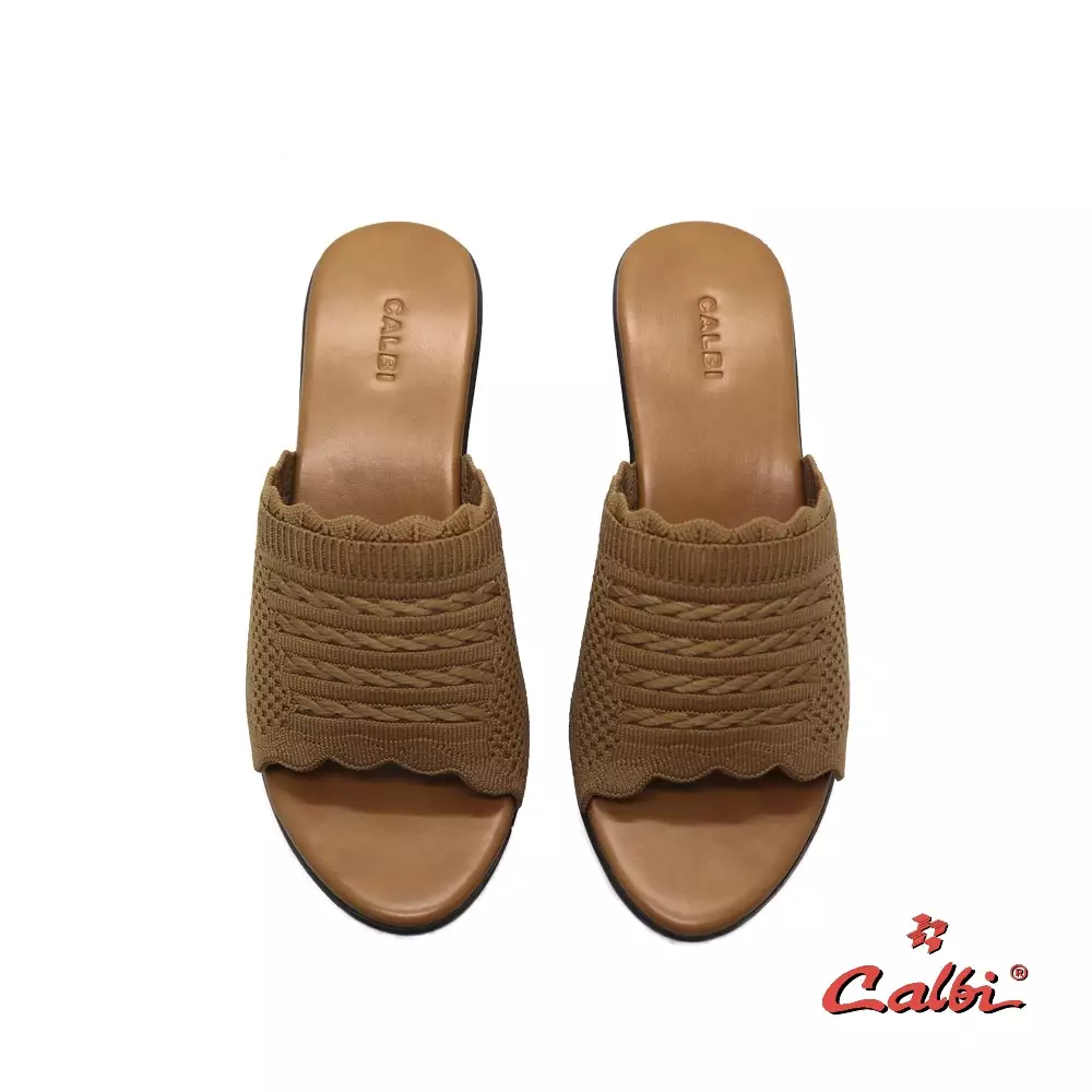 Jual Calbi Calbi Wedges Wanita - DEB 1926 Original 2024 | ZALORA ...
