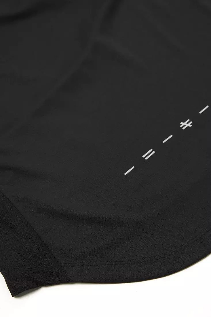 Jual Defy The Brand APEX ACTIVE SINGLET- Black Original 2024 | ZALORA ...