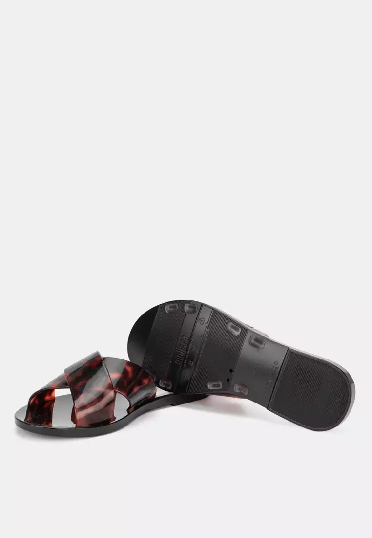 Jual Melissa Essential Cross Slides Original 2026 | ZALORA Indonesia