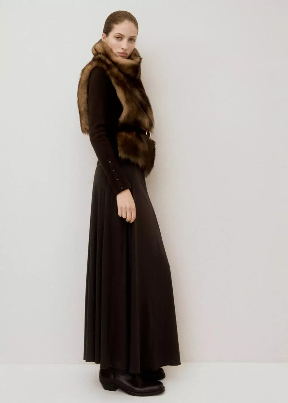 Jual Mango Rok A-line dengan godet Original 2026 | ZALORA Indonesia
