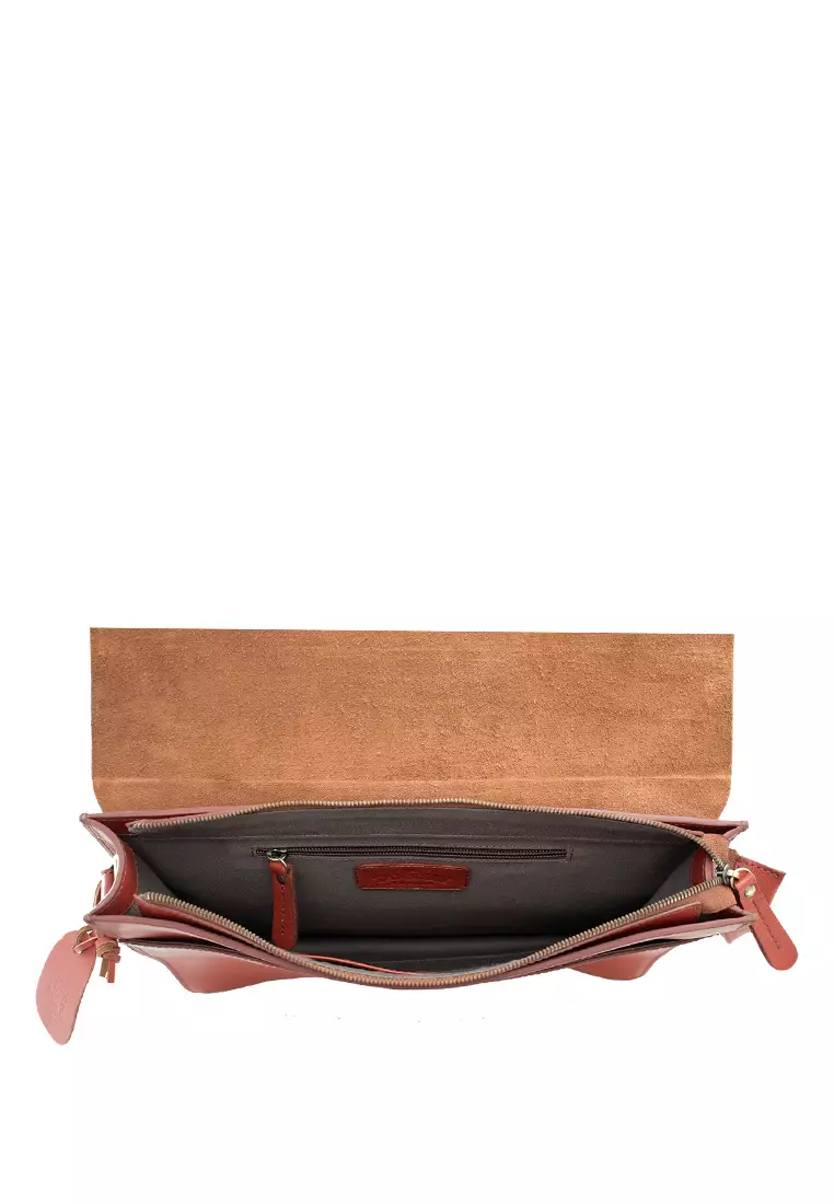 Buy The Tannery Manila Radcliff Leather Messenger bag 2024 Online ...