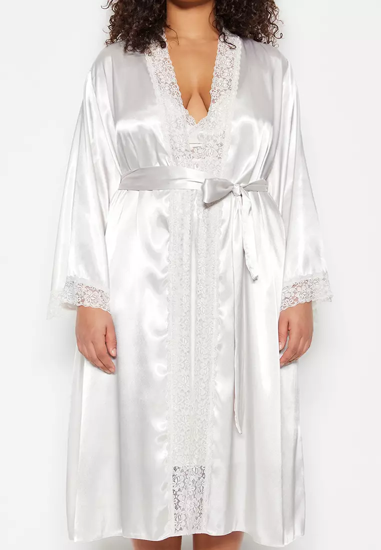 Buy Trendyol Plus Size Lace Robe 2024 Online Zalora Singapore