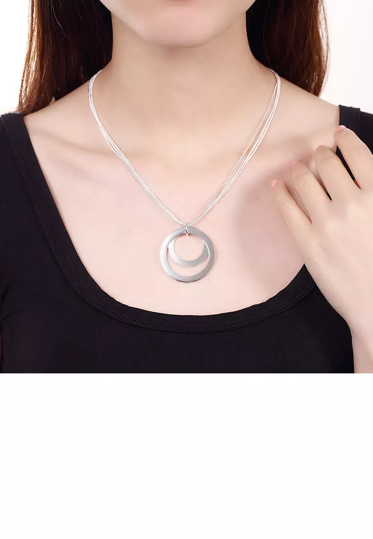 Buy Mooclife Simple Round Pendant with Necklace 2025 Online | ZALORA ...