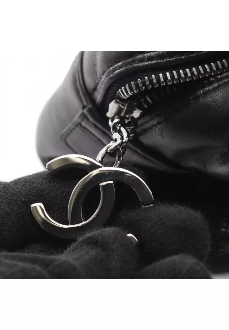 Buy Chanel Pre-Loved Chanel chain handbag patchwork lambskin Unborn ...