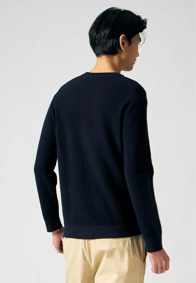 Buy MEMO Textured Flat Knit Pullover 2025 Online | ZALORA Philippines