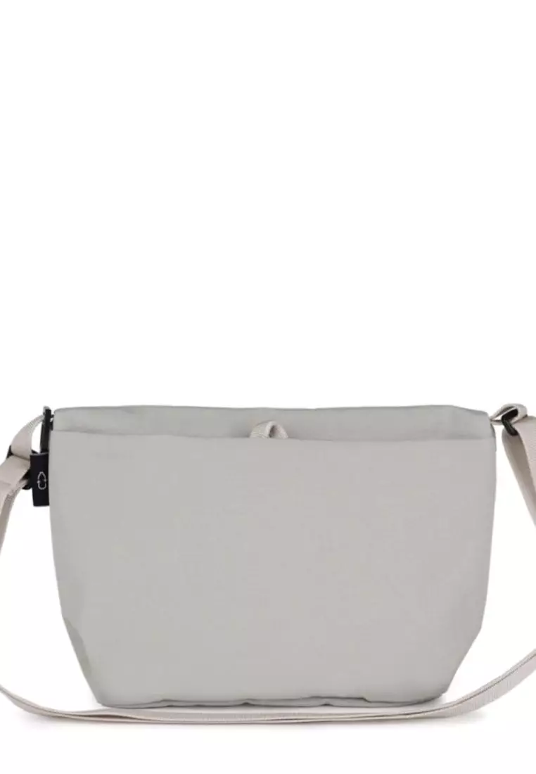 Buy Hellolulu Hellolulu Cana Compact Utility Bag Recycled (Gentle Gray) 2025 Online | ZALORA