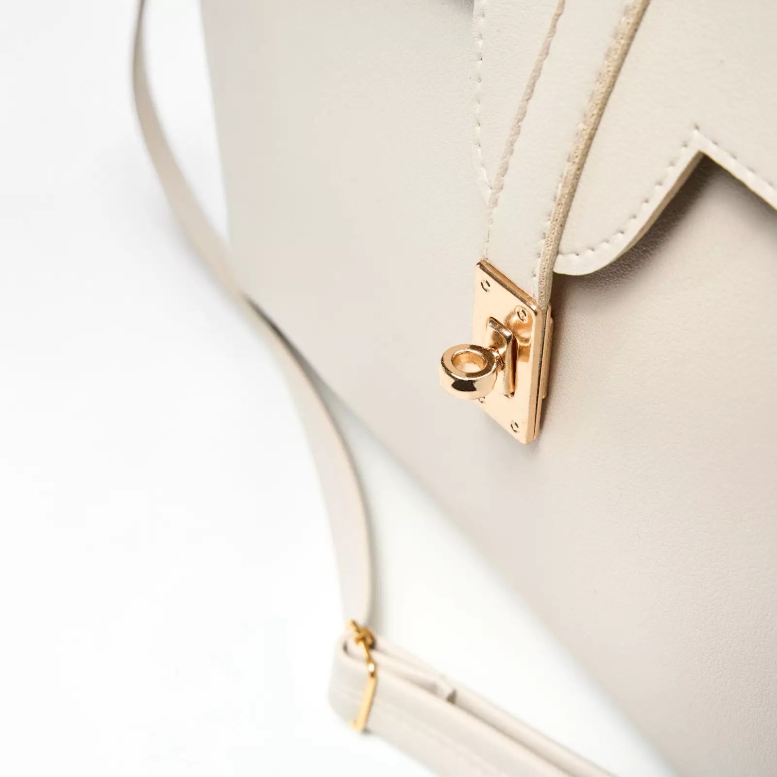 Jual Berrybenka Label Tekka Naomi Tote Bag Ivory Original 2026 | ZALORA ...