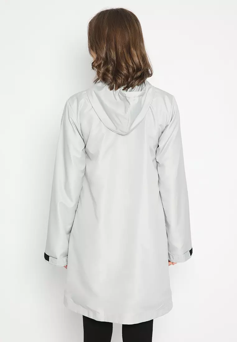 Jual Heaven Sent Chalinda Jacket Light Grey Original 2025 | ZALORA Indonesia