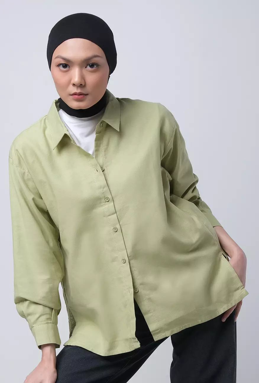 Jual LOGO JEANS Kemeja Wanita Karla Lime Original 2026 | ZALORA Indonesia