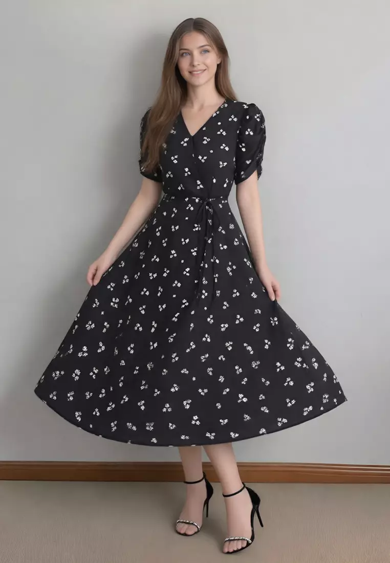 Buy Solace V Neck Floral Printed Dress 2026 Online | ZALORA