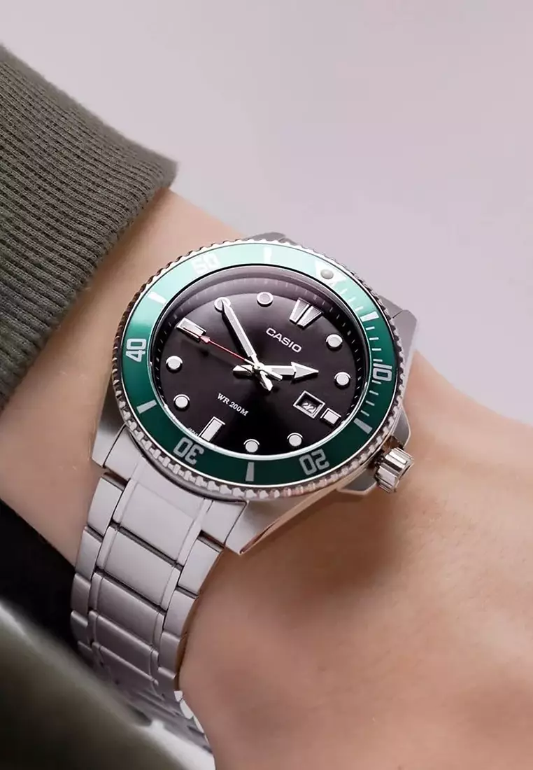 Buy Casio Men Analog Watch MDV-107D-3AV Silver Stainless Steel Strap ...