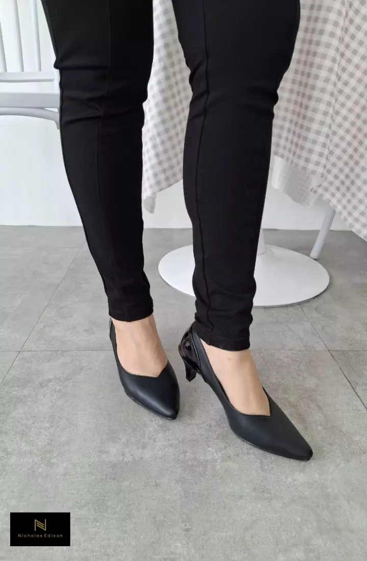 Jual NICHOLAS EDISON Nicholas Edison Heel Kim Black Original 2025 ...