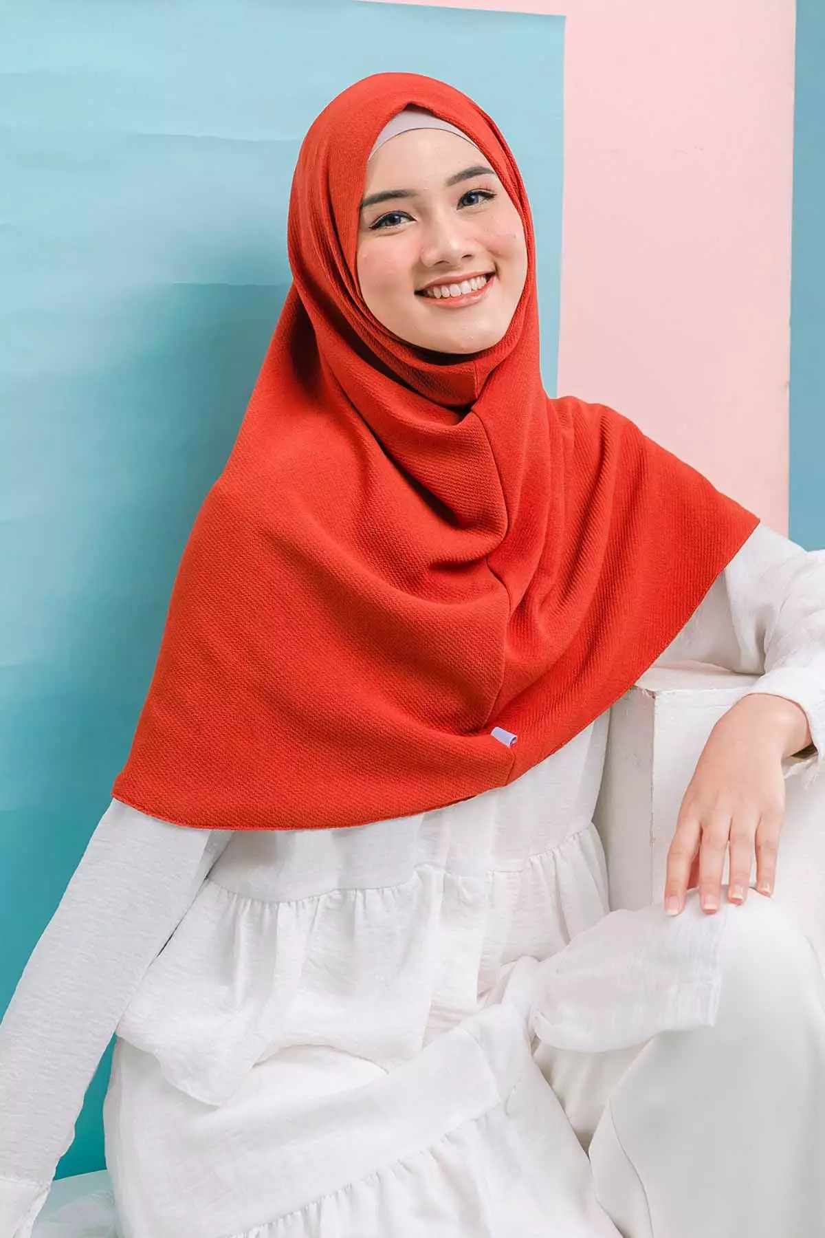 Jual Lozy Hijab Layaa Big Instan Brick Original 2023 | ZALORA Indonesia