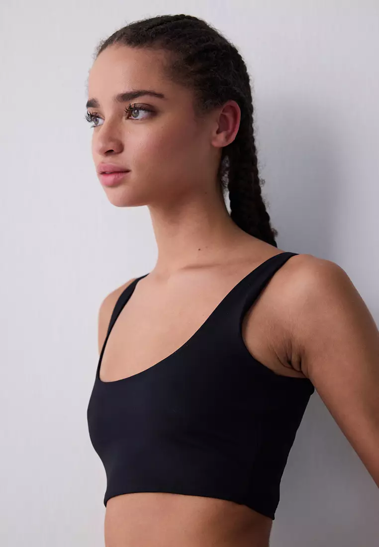 Buy Penti Sporty Cut Out Black Top 2025 Online | ZALORA Philippines