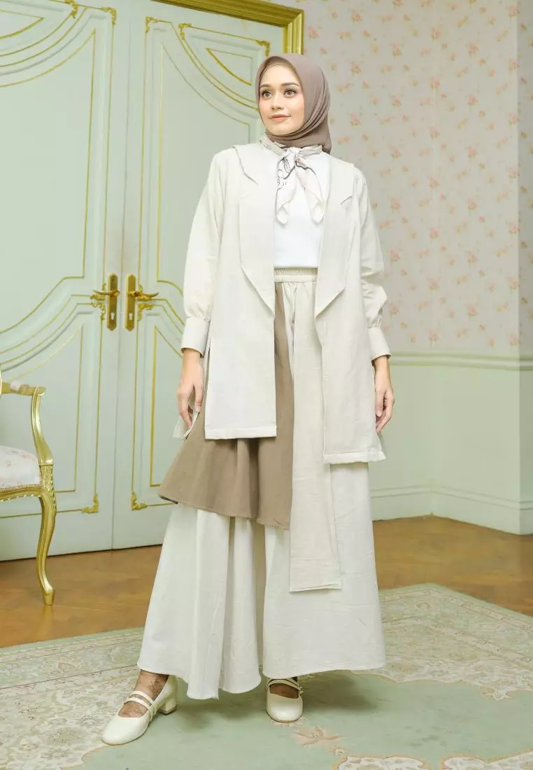 Jual Lozy Hijab Tami Set (One Set Linen Skirt & Outer) Creamy Latte ...
