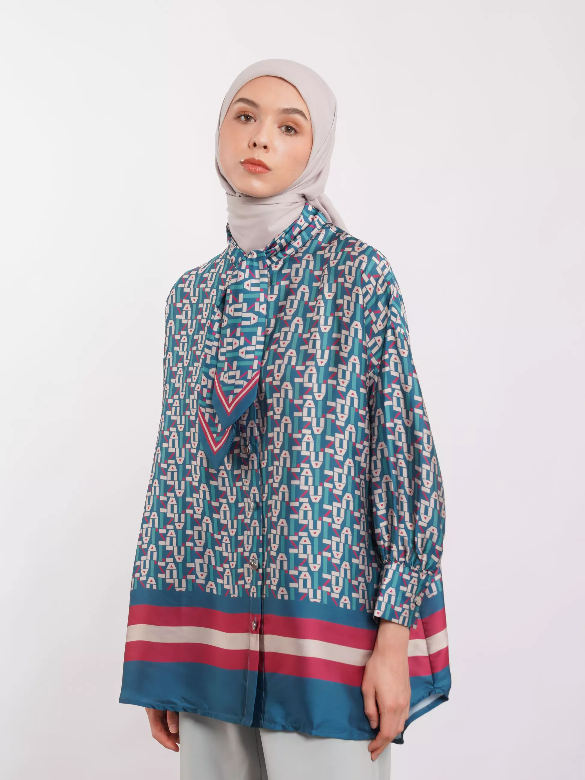 Jual Aleza Aleza - Aria Shirt Emerald Original 2024 | ZALORA Indonesia