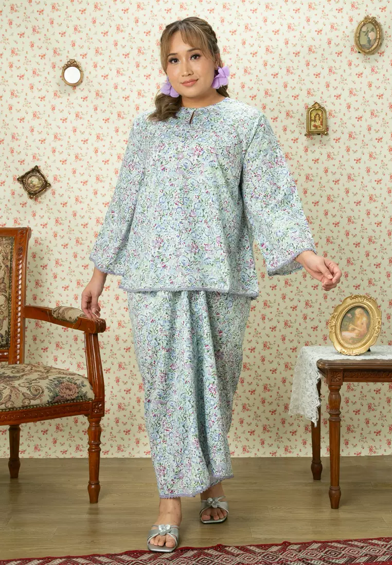 Buy Lubna DANA PLUS SIZE TOP WITH PAREO SET 2025 Online | ZALORA ...