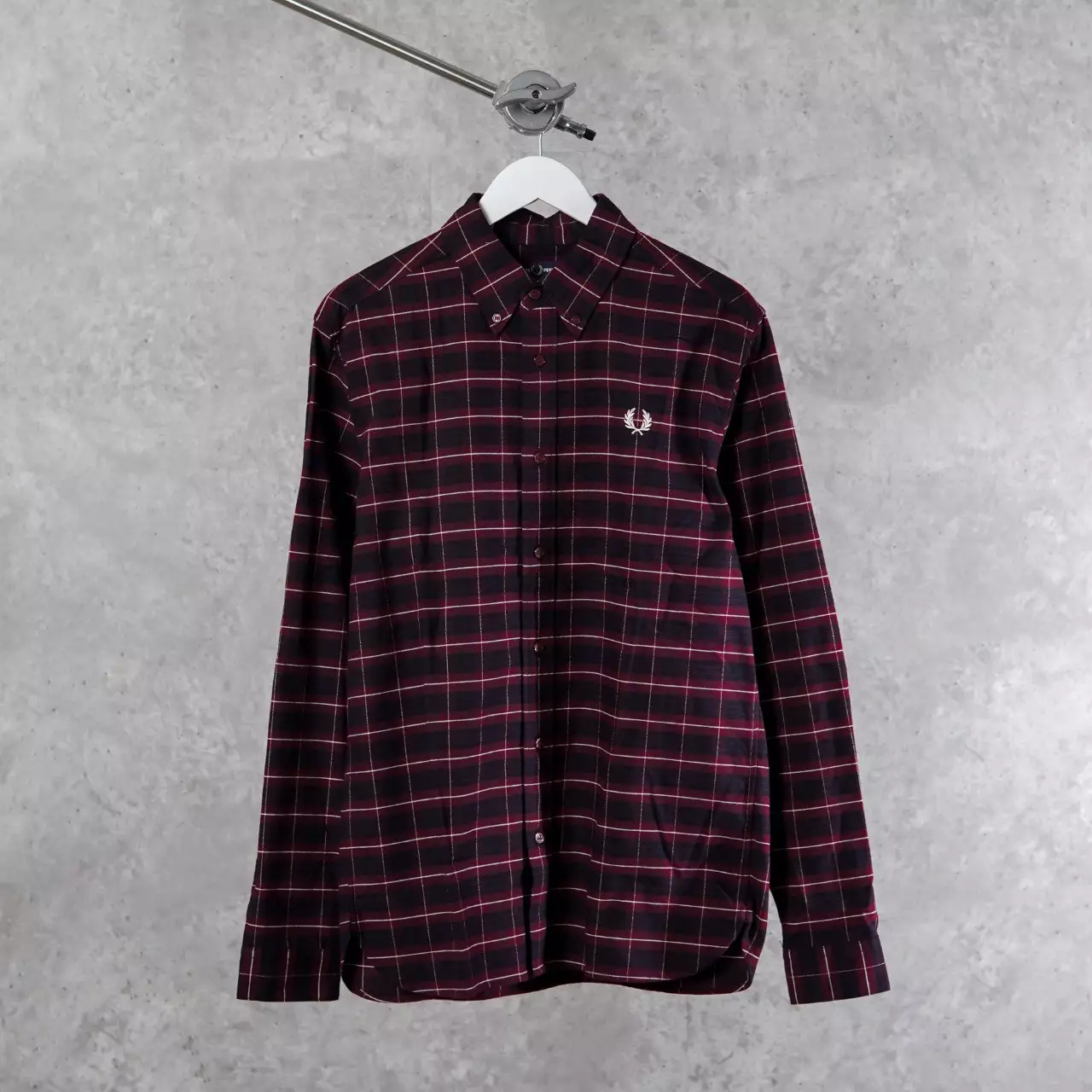 Jual Fred Perry Kemeja FRED PERRY LOGO POCKET WHITE CHECK BLACK ...