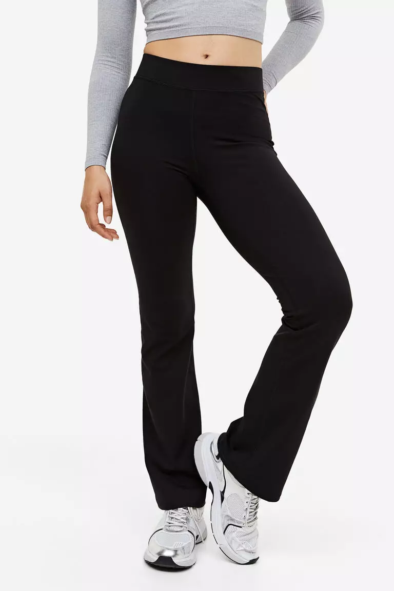 Jual H&M DryMove Flared sports trousers Original 2026 | ZALORA Indonesia