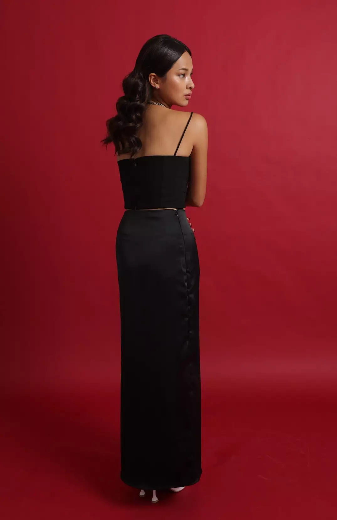 Jual Boss Babe the Label Marilyn Maxi Satin Skirt Original 2024 ...