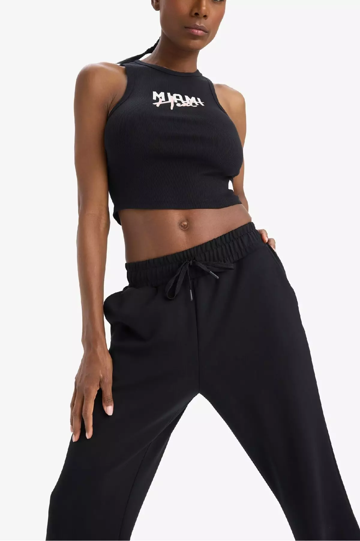 Buy DeFacto Defactofit Nba Miami Heat Crop Top Crew Neck Ribbed ...