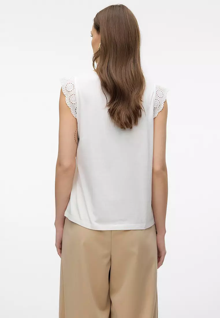 Buy Vero Moda Emily Sleeveless Gathering Top 2025 Online | ZALORA ...