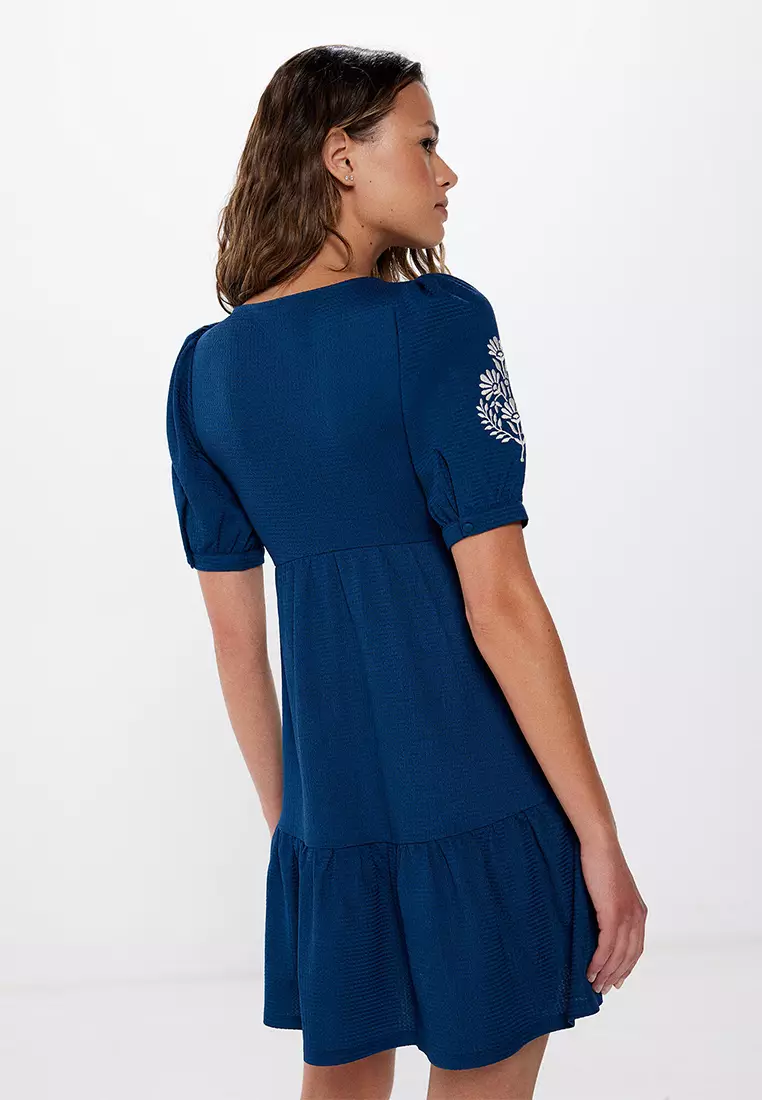 Buy Springfield Short Embossed Print Dress 2024 Online | ZALORA Philippines