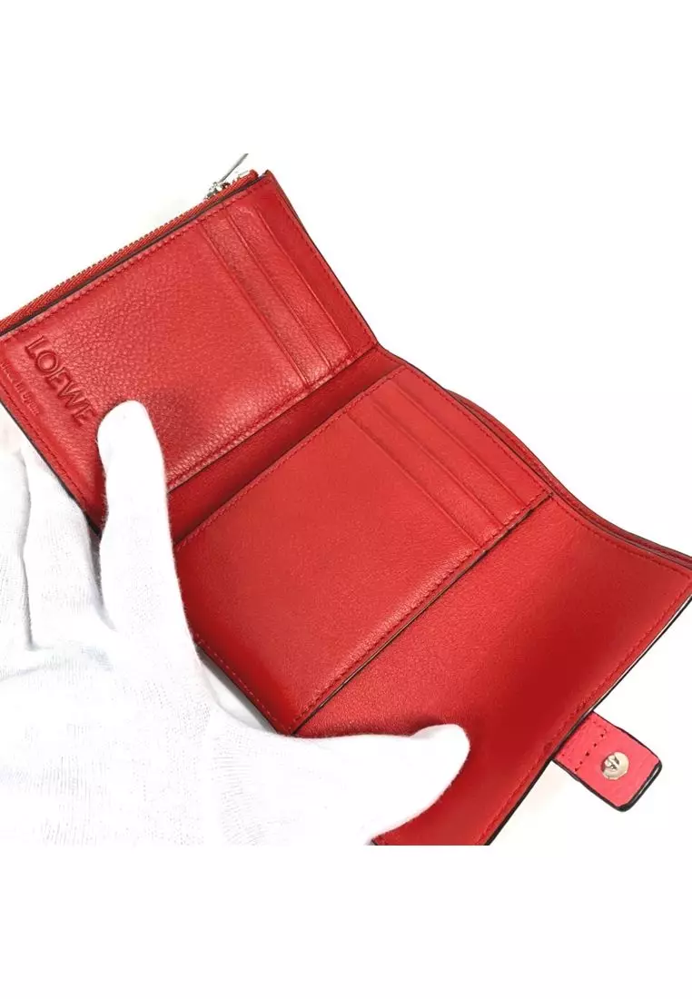 Buy Loewe Pre-Loved Loewe Pink Leather Trifold Wallet 2025 Online ...