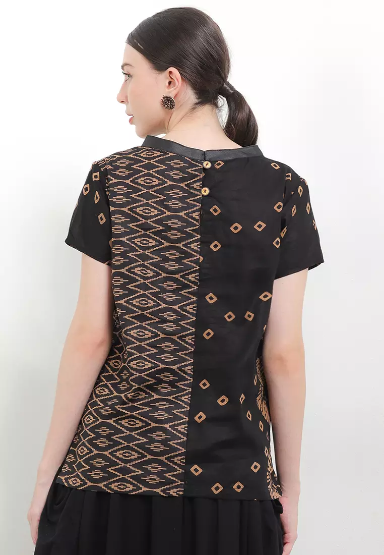 Jual Batik First Blouse Kupnat Turtle Cap-Slv Original 2026 | ZALORA ...