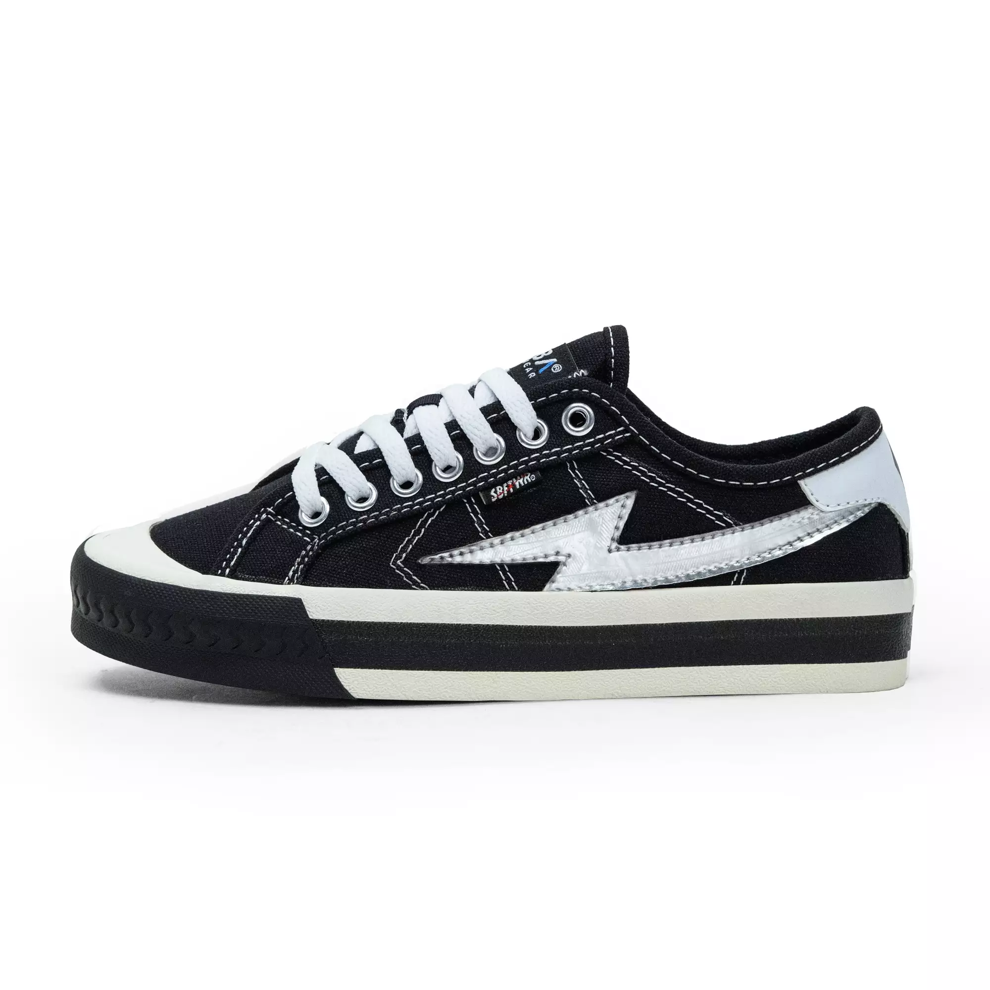 Jual SABA SABA Titan Low PRO Ice Black White - Sepatu Sneakers Casual ...