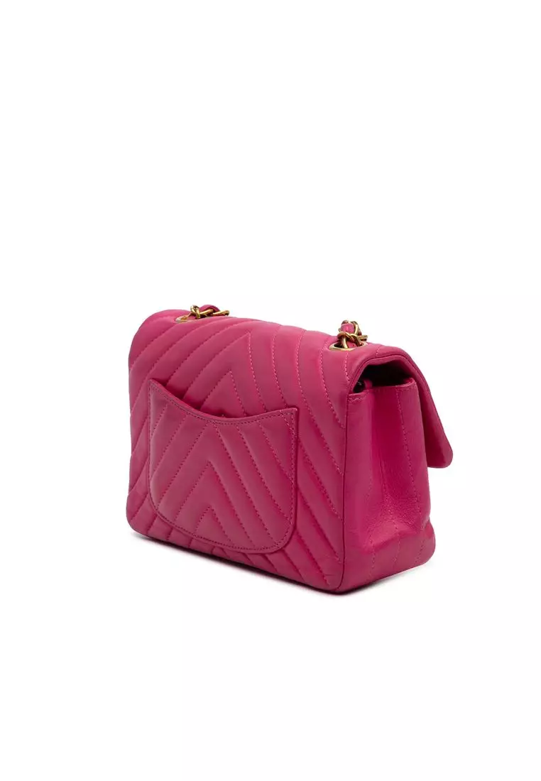 Buy CHANEL Pre-Loved Chanel Mini Rectangular Classic Chevron Lambskin ...