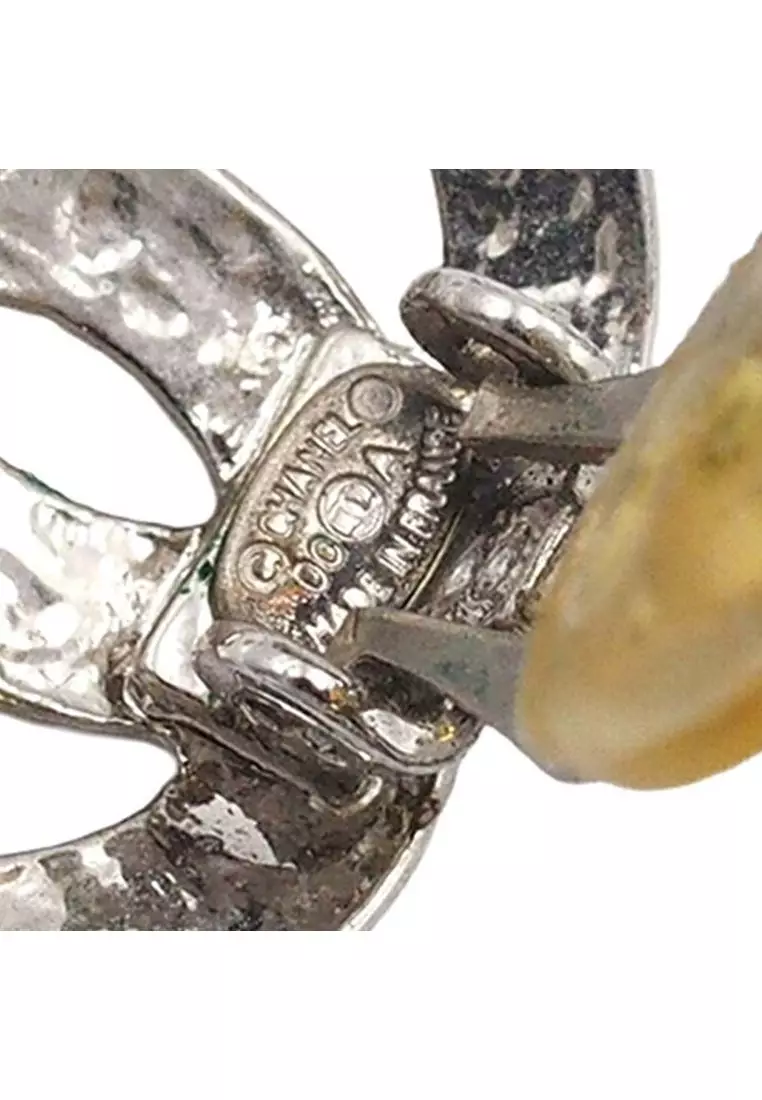 Buy Chanel Pre-Loved Chanel Silver Plated Cc Clip On Earrings 2025 ...