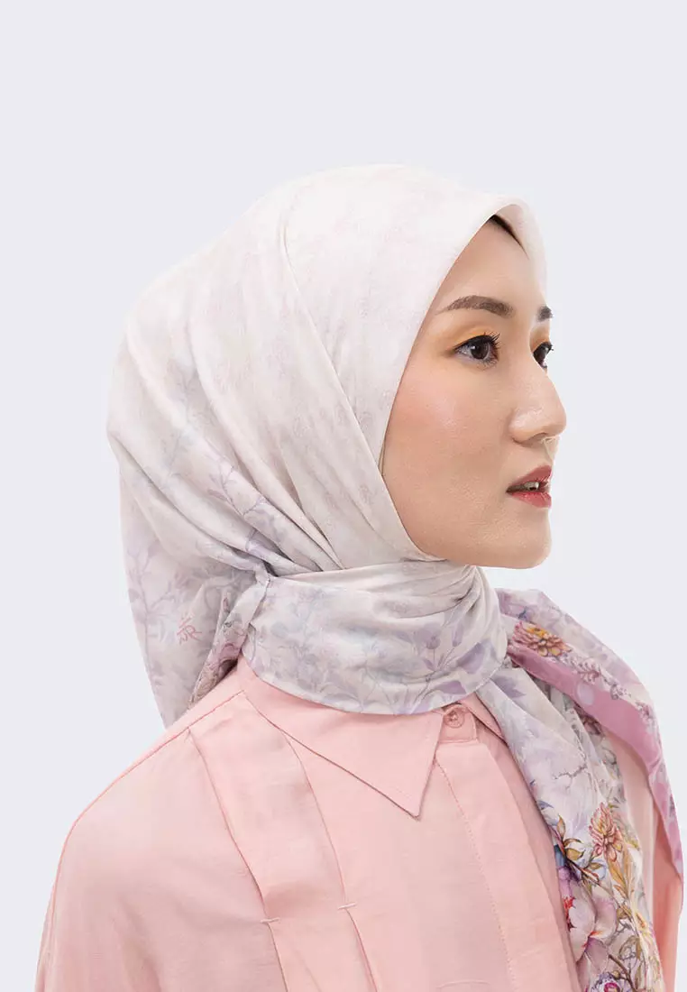 Jual Riamiranda Ria Miranda Baby Pink Florence Scarf Original 2025 | ZALORA Indonesia