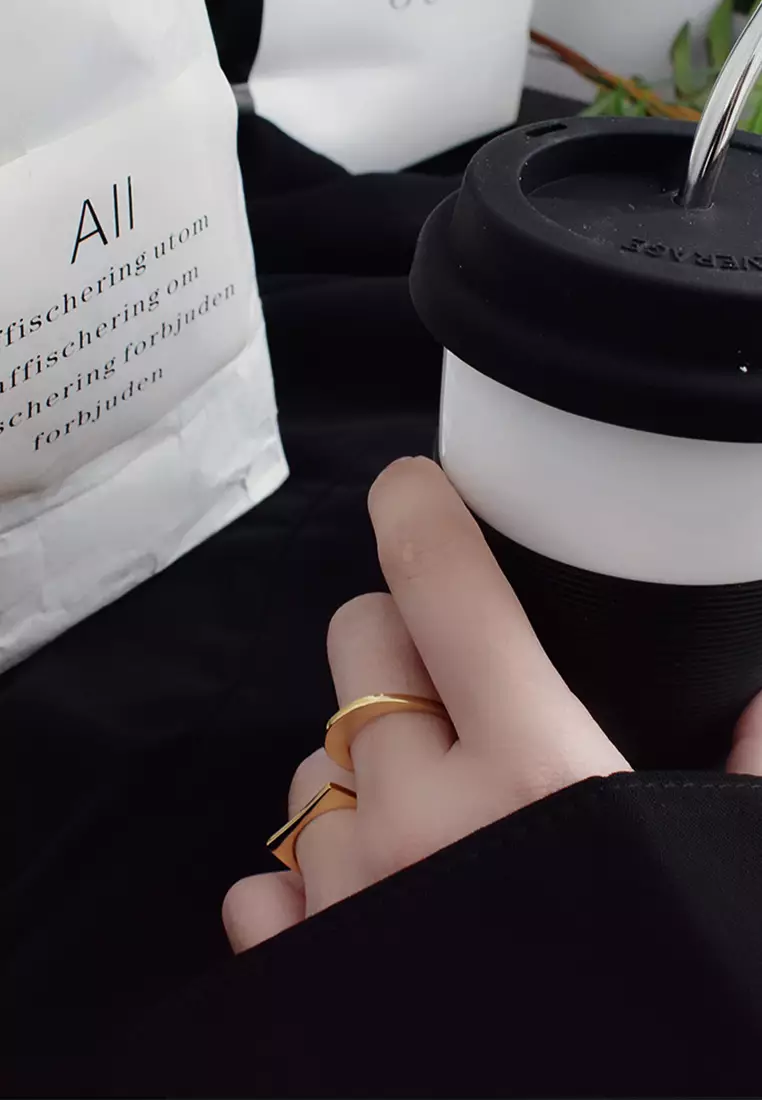 Buy LYCKA LDR1222 S925 Silver Minimal Circle Ring 2025 Online | ZALORA