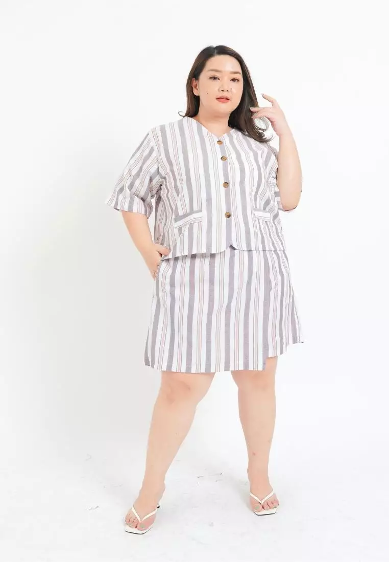 Jual Xtramiles Plus Size Set Blazer Hi Soo Brown Original 2025 | ZALORA Indonesia