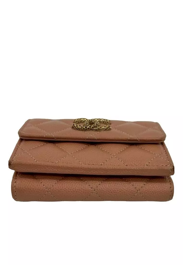 Buy CHANEL Pre-Loved Chanel Cc Quilted Caviar Trifold Wallet 2026 ...
