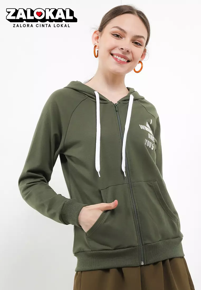 Jual Cardinal CG Sweater Regular Fit Original 2025 | ZALORA Indonesia