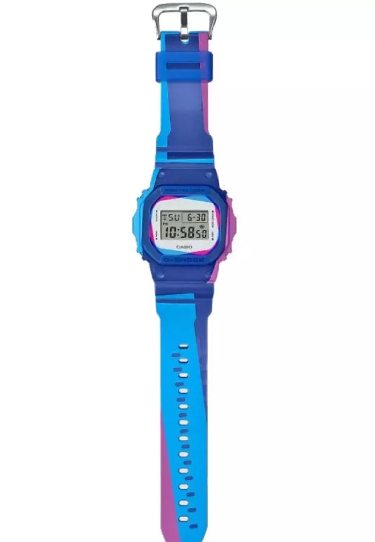 Buy Casio Casio G-Shock Digital Blue Resin Strap Men Watch DWE-5600PR ...