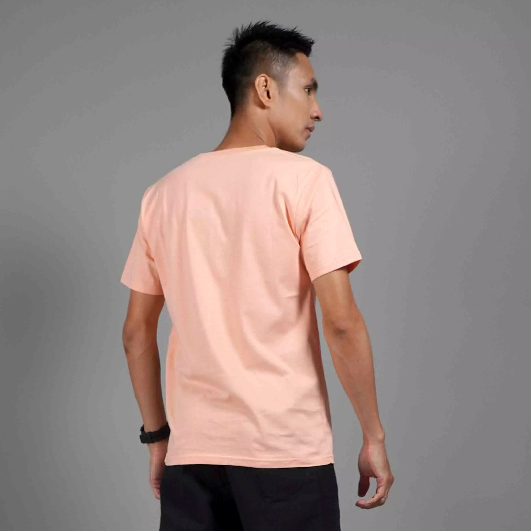 Jual Okechuku Kaos Polos Pria Lengan Pendek Basic Casual TShirt Cotton - Peach Original 2025 ...