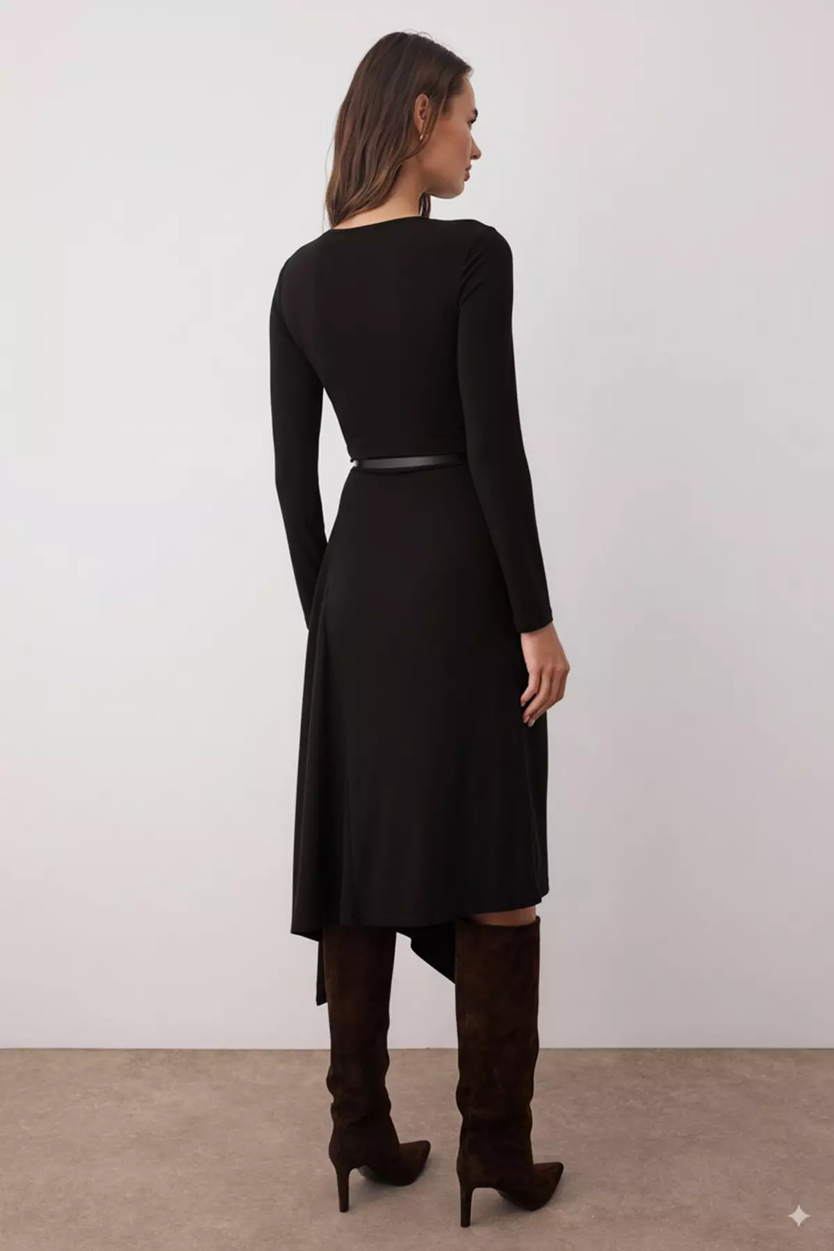 Jual Trendyol Black Plain A-Line/Belt-Drop Belt Detailed Crew Neck ...