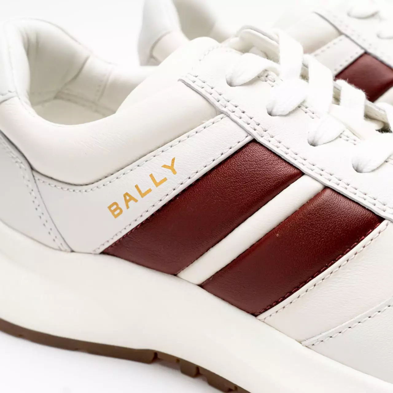 Jual BALLY Bally Darsyl Ribbon Calf Running Sneakers White Red Original ...