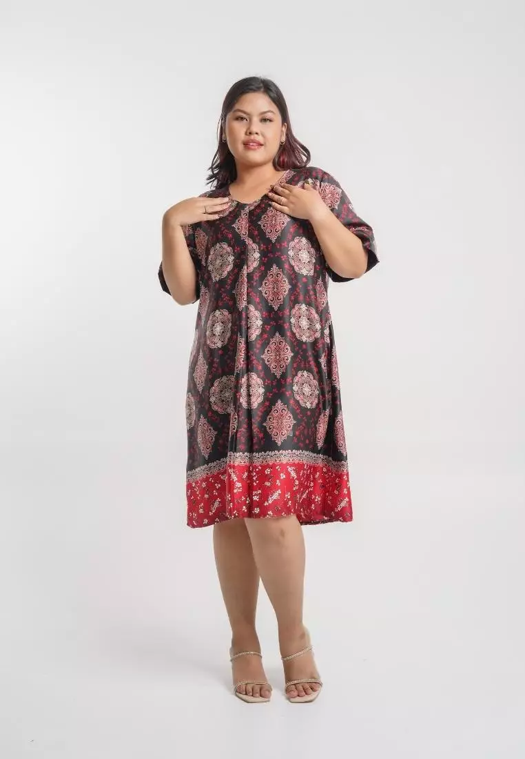 Jual Xtramiles Plus Size Batik Dress Won Red Original 2026 | ZALORA ...