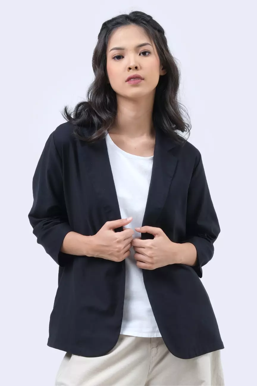 Jual Bodytalk Outer Wanita Calliope Black Original 2026 | ZALORA ...