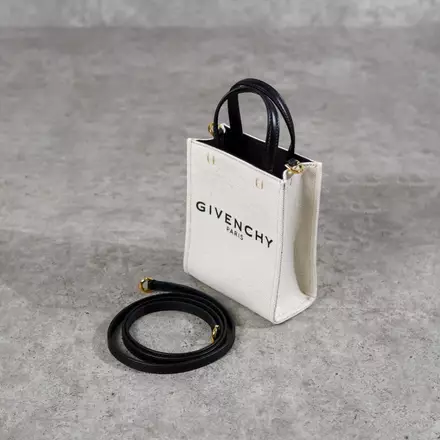 Givenchy Original Official Store ZALORA