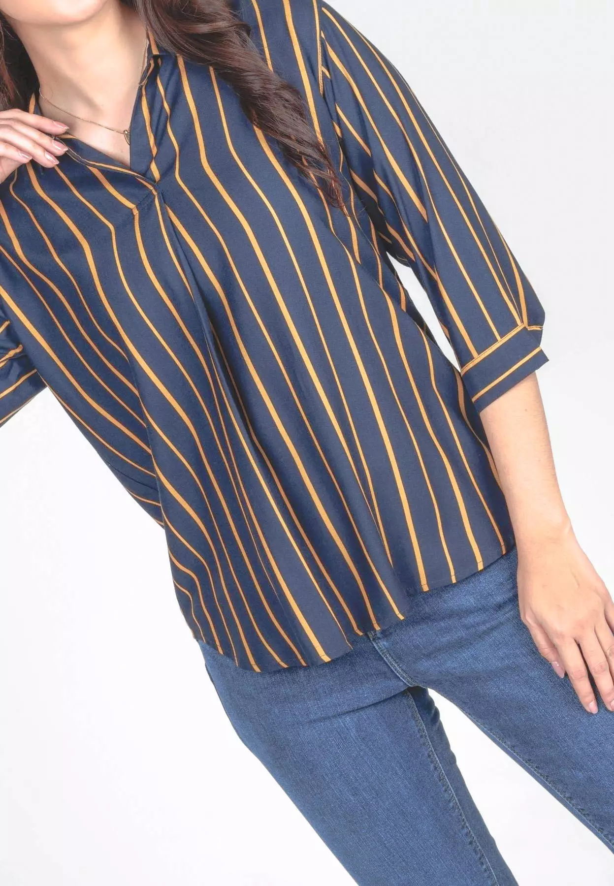 Jual C2 Outfitters C2 Etoska Navy Basic Blouse Wanita Original 2025 ...