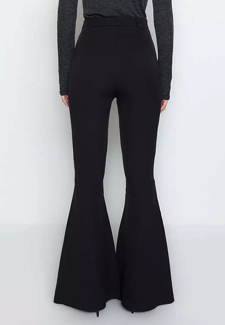 Jual Trendyol Flared Trousers Original 2025 | ZALORA Indonesia