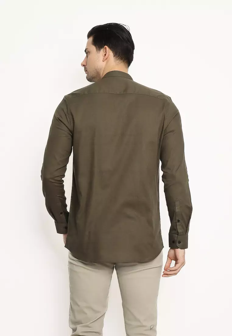 Jual Maginot MAGINOT Kemeja Pria KOKO Basic Polos Lengan Panjang ARMY Original 2026 | ZALORA ...