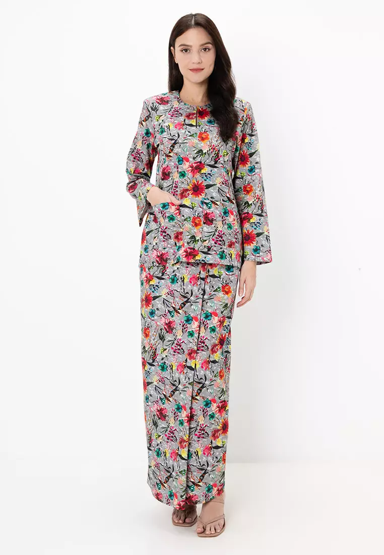 Buy Butik Sireh Pinang Baju Kurung Kedah Maryam Online | ZALORA Malaysia
