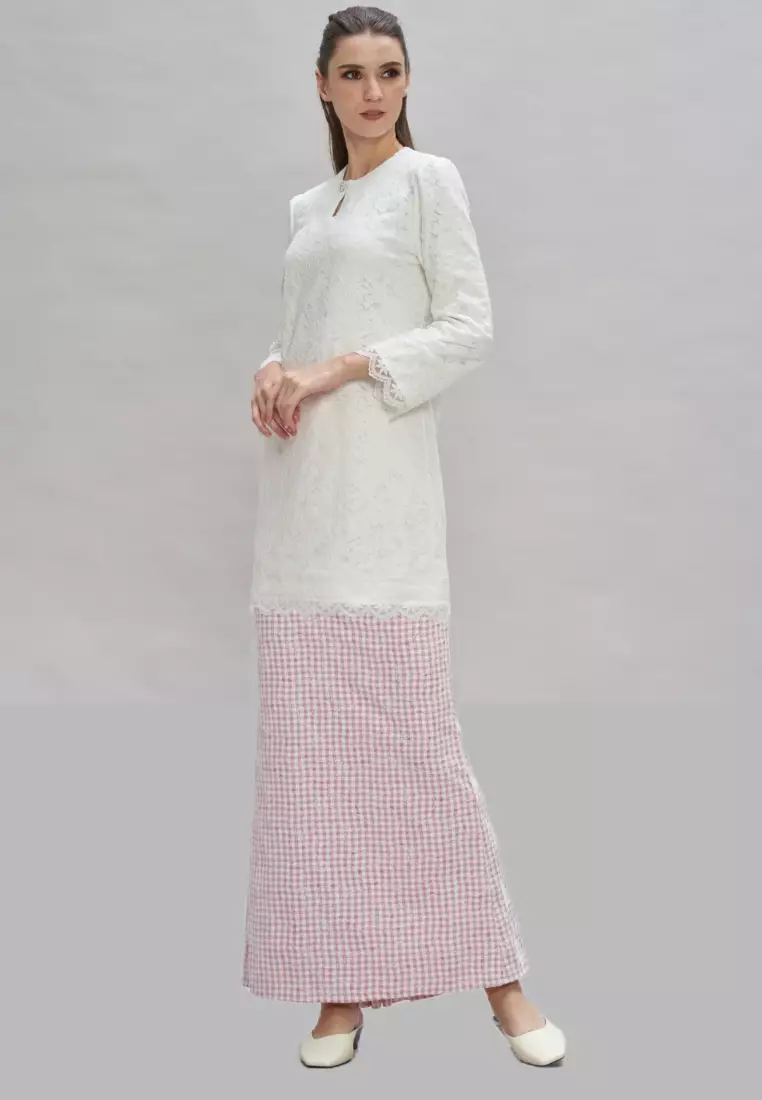 線上選購 Loveaisyah White Lace Modern Baju Kurung with Checkered Embroidery ...
