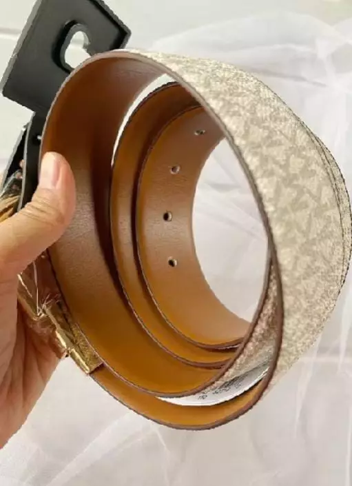 Jual Michael Kors 558388 MK Twist Reversible Belt Logo signature White Brown Uk L Original 2025 ...